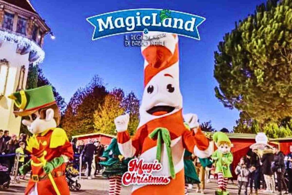 Feste di Natale con i figli a Magicland: biglietti scontati e pacchetti ...